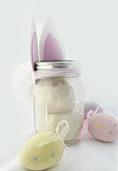 45+ Adorable DIY Mason Jar Ideas for Easter - Pretty Sweet Printables