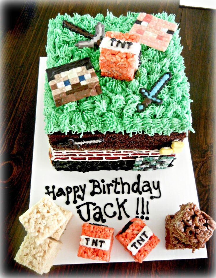 21 Must-See Minecraft Cake Ideas Anyone Can Make | Pretty Sweet Printables