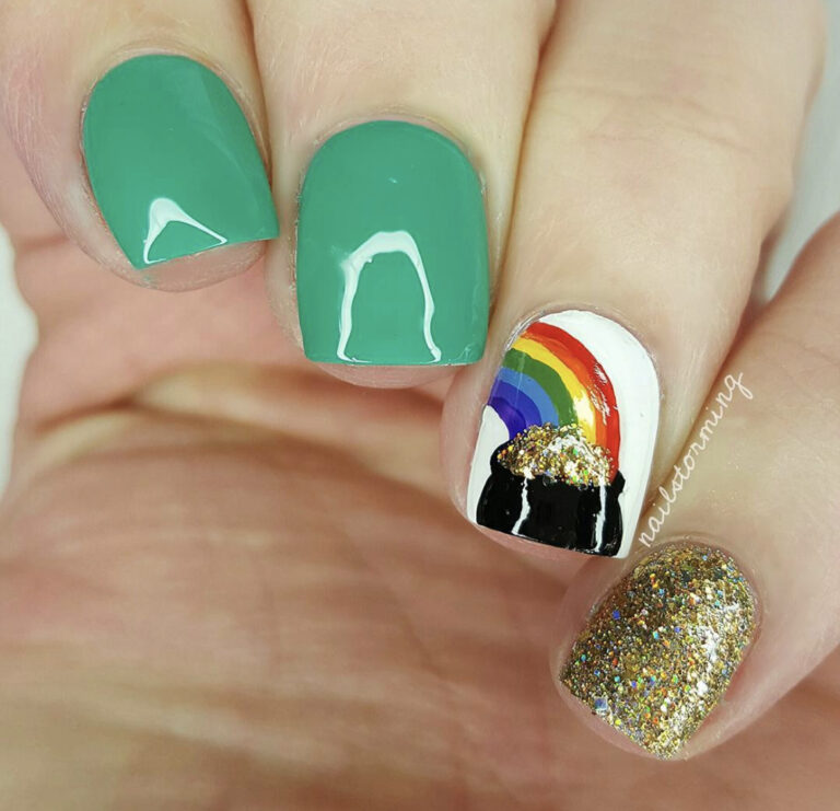 29 St Patrick's Day Nail Ideas That Are So Easy to Copy | Pretty Sweet ...