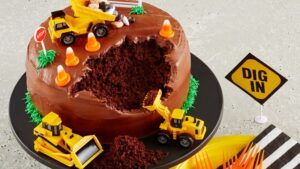 20 Creative Construction Cake Ideas To Celebrate Your Little Builder ...
