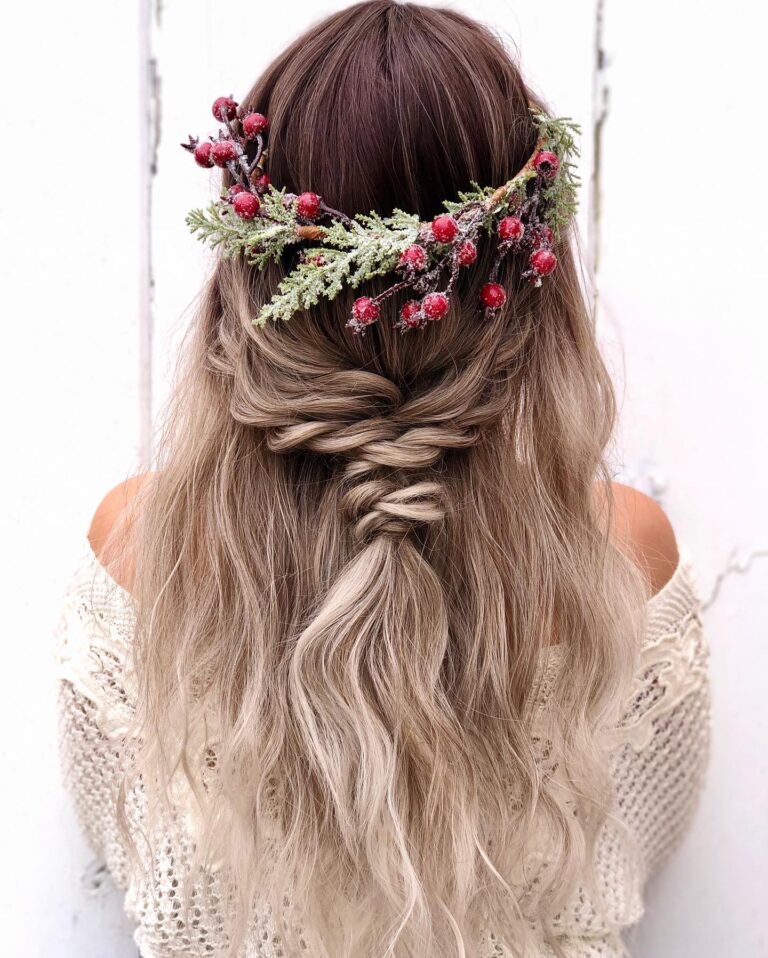 27 Festive Christmas Holiday Hairstyles to Light Up Your Season ...