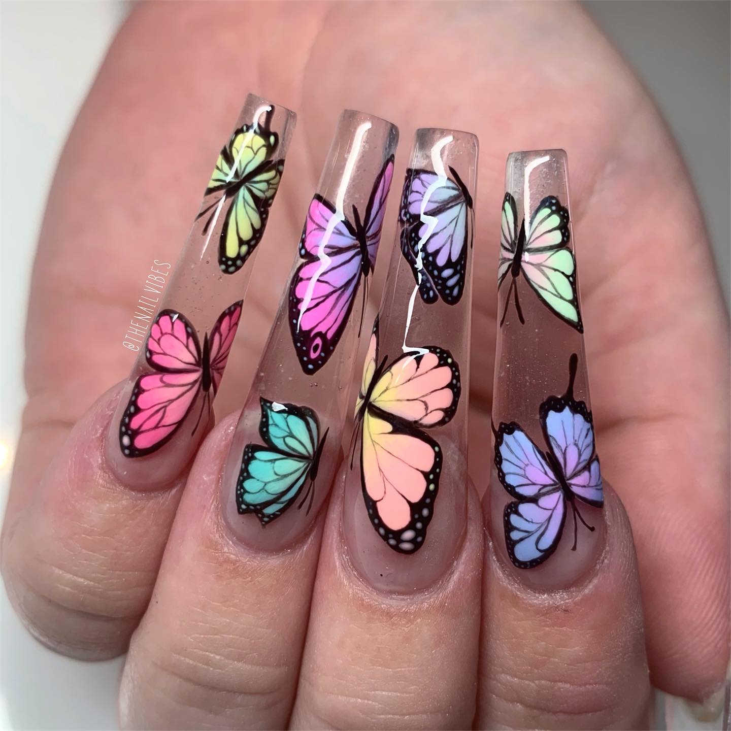 40 Enchanting Butterfly Nail Designs to Inspire Your Spring Style ...