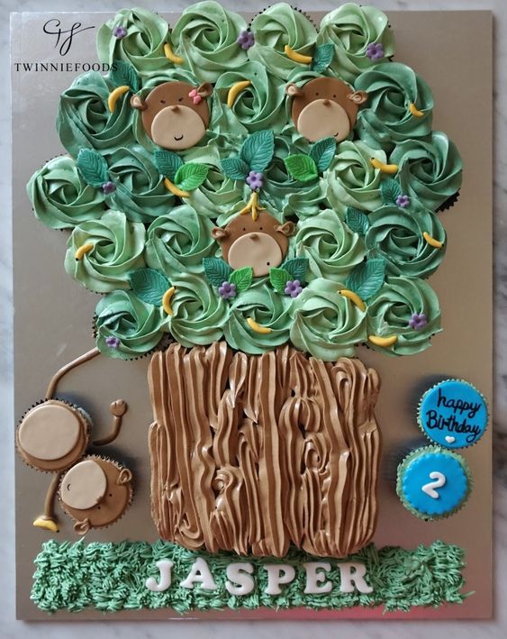 The Best Pull-Apart Cupcake Cake Ideas Anyone Can Recreate | Pretty Sweet Printables