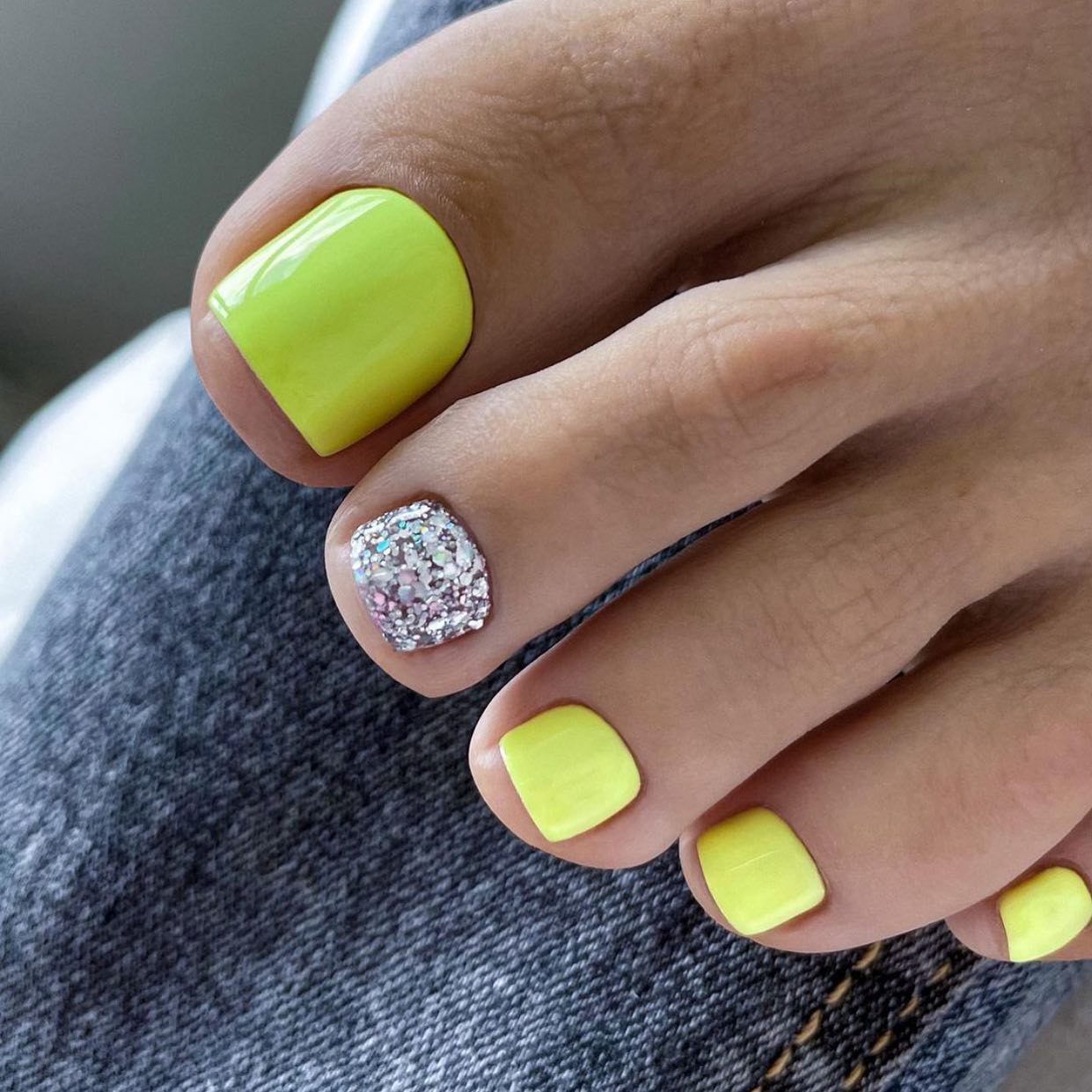 30 Hot Summer Pedicure Designs to Brighten Up Your Toenails | Pretty ...