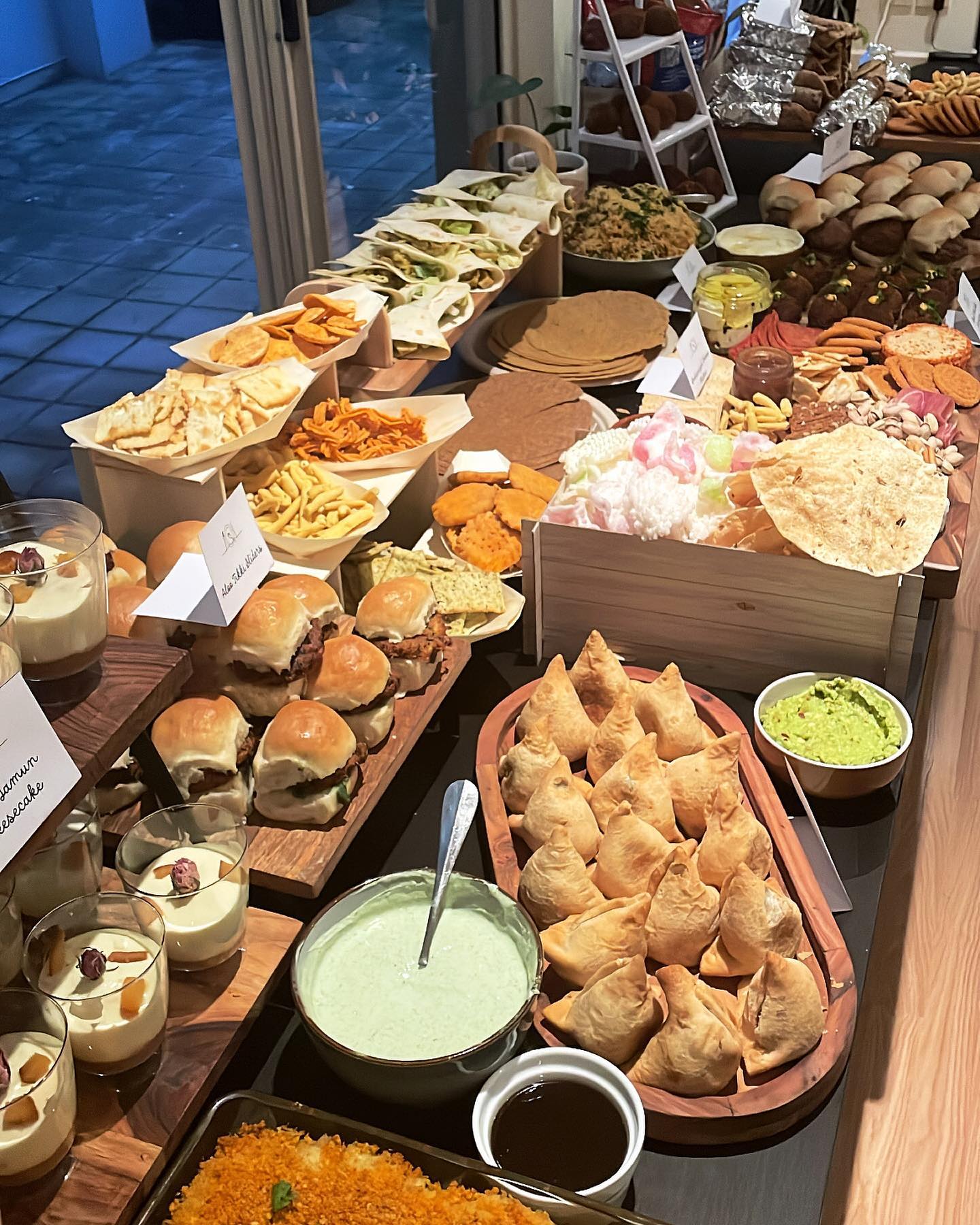 25 Stunning Grazing Table Ideas For Your Next Gathering | Pretty Sweet ...