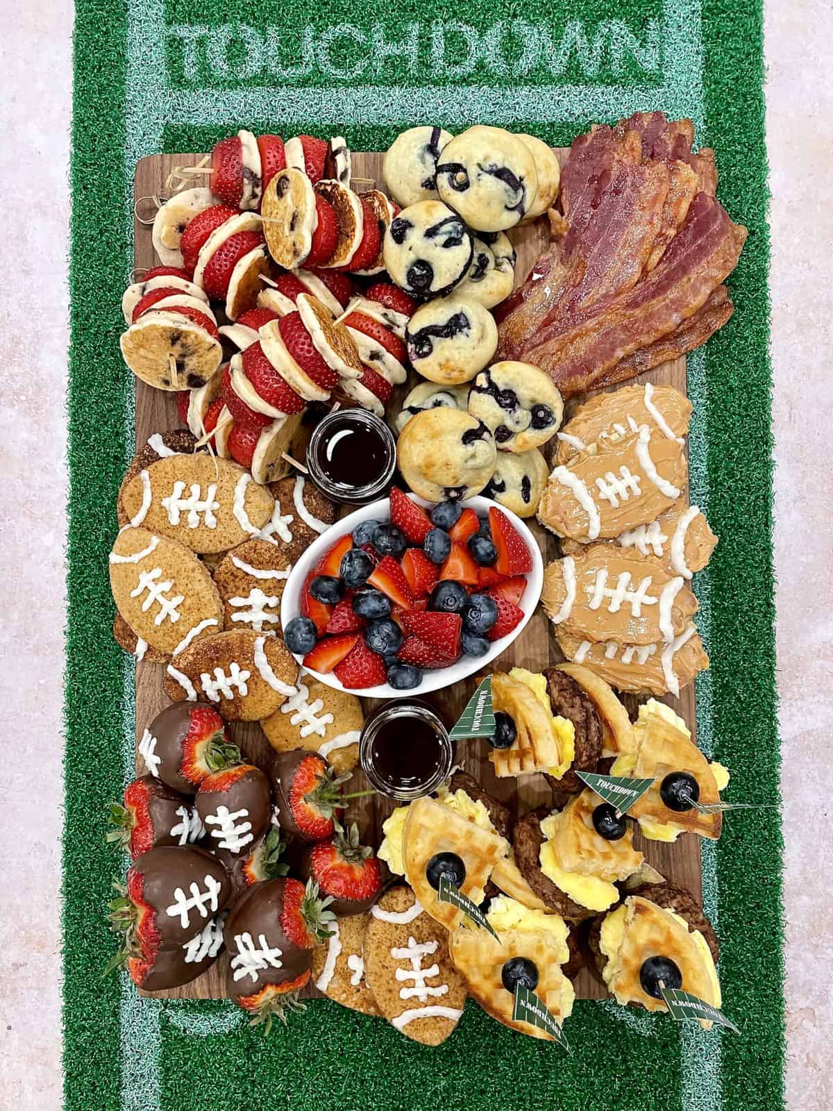 20 Epic Super Bowl Charcuterie Boards For Game Day | Pretty Sweet ...