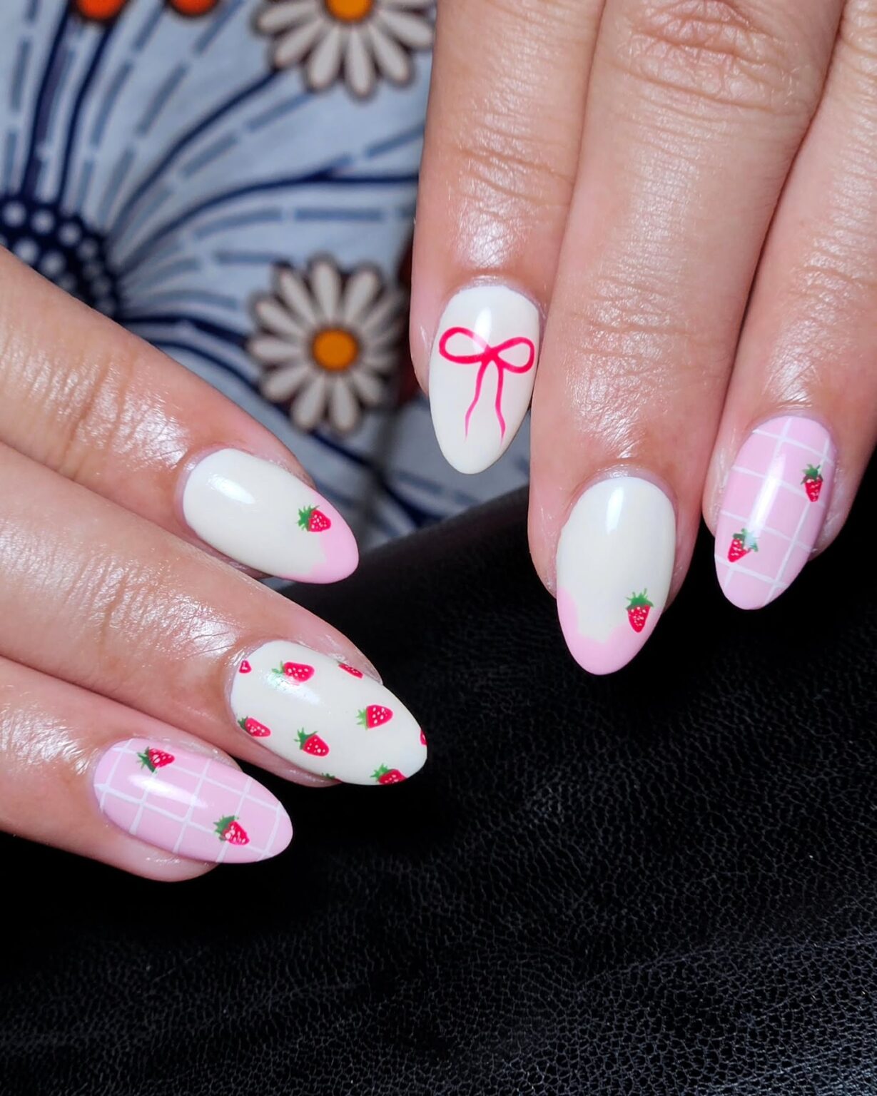 23 Strawberry Nails That Are As Sweet As Summer | Pretty Sweet Printables